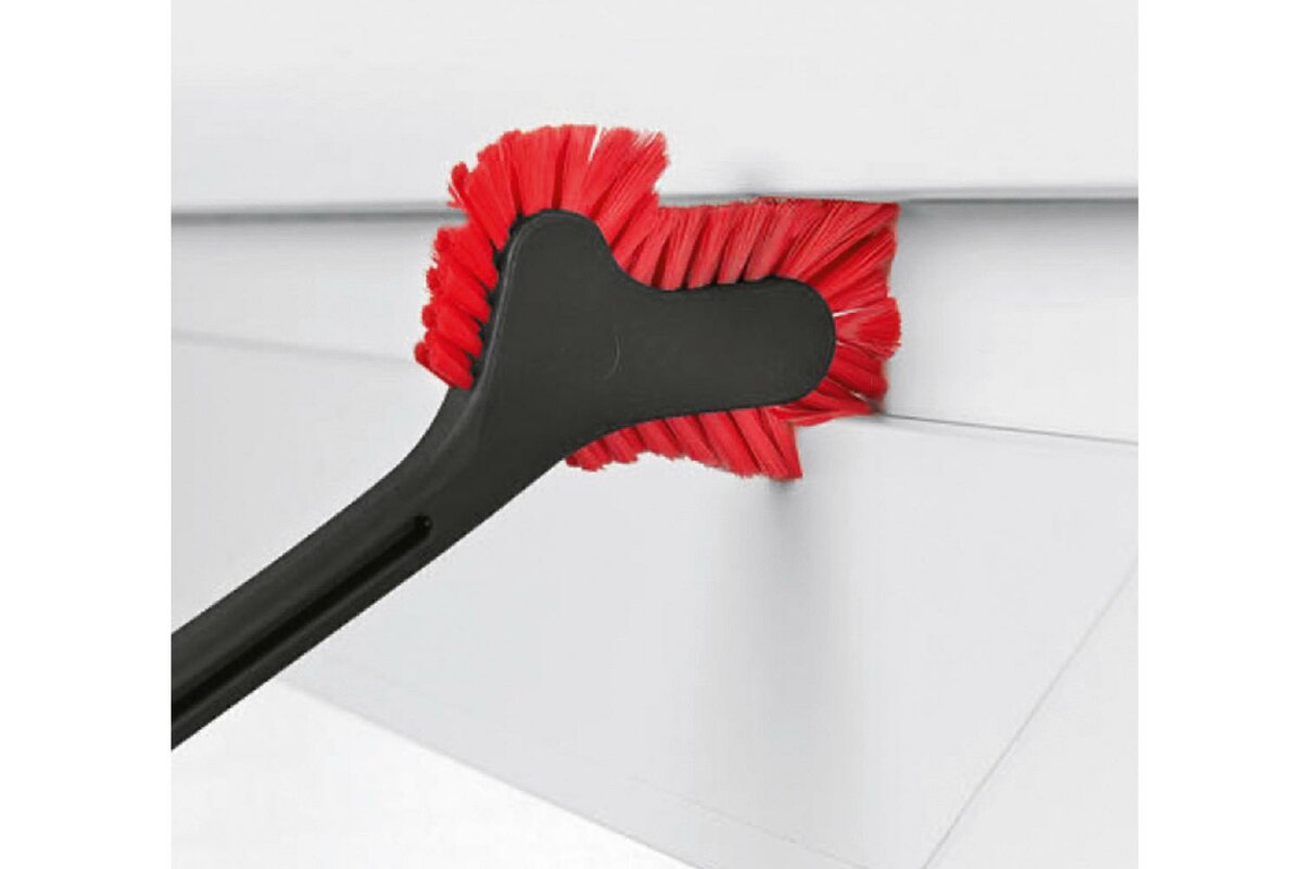 SAUBA, LOOWY Sockelleistenbürste schwarz/rot - zumoo